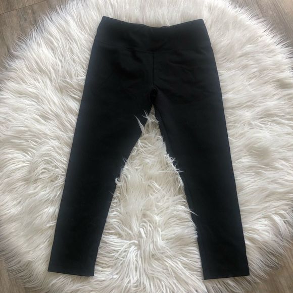 Danskin | Pants & Jumpsuits | Danskin Capri Athletic Leggings | Poshmark